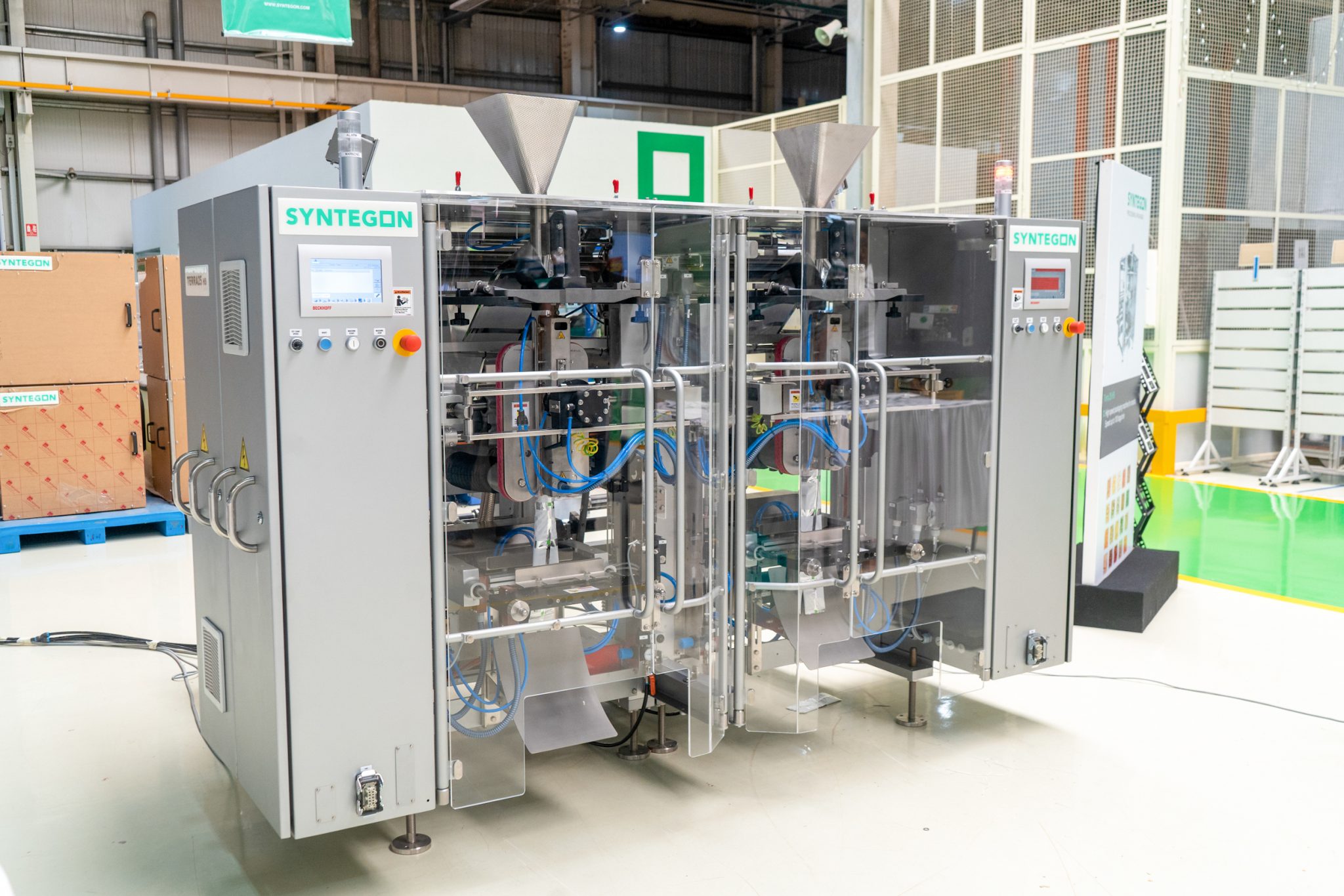 Syntegon shows its versatile food packaging portfolio to Indian customers