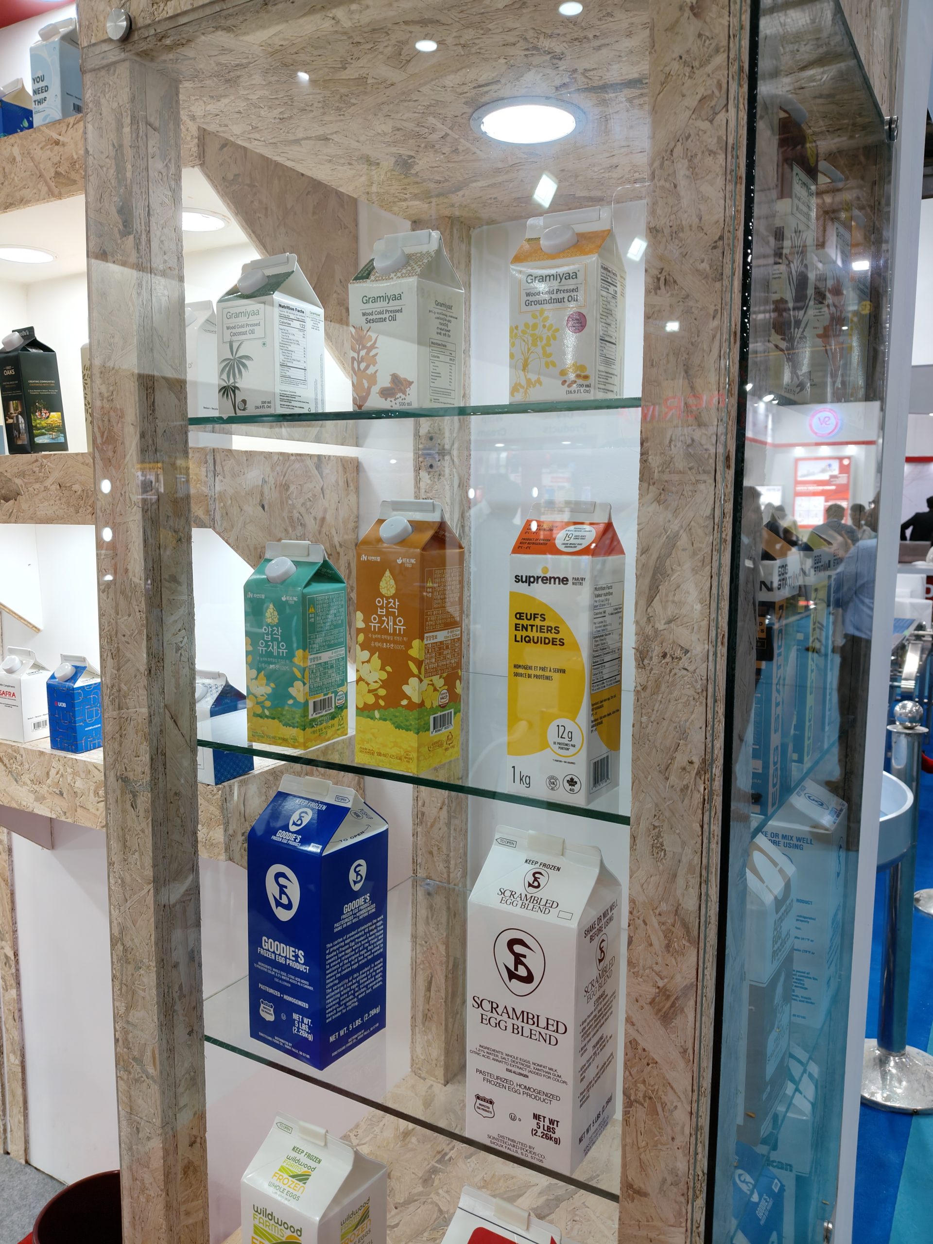 Gable top packaging solutions from Parksons Packaging at Anuga Foodtec ...